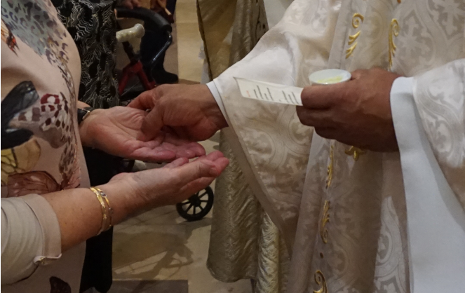 Celebración de la unción de los enfermos – Parroquia Santa Teresa